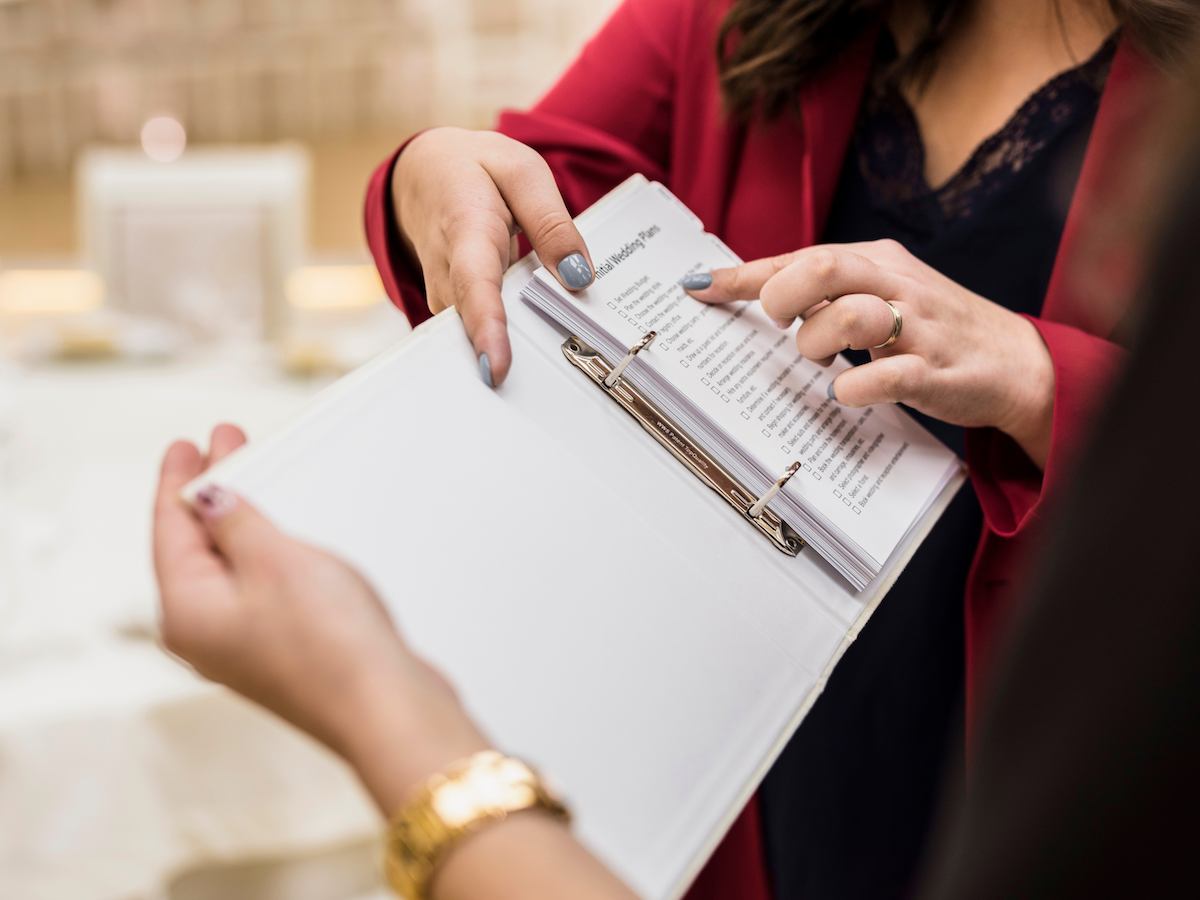 Speaking AV: A Guide for Event Planners • Live Oak Audio Visual, Inc.